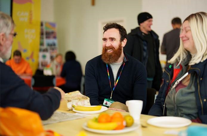Scheme helps people experiencing homelessness get online to access ...